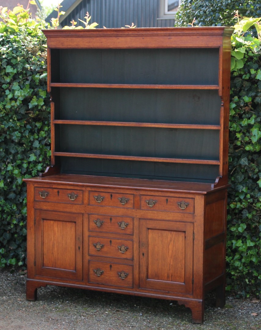 Antieke kasten | antieke meubelen | antieke kast | Antiquiteiten ...